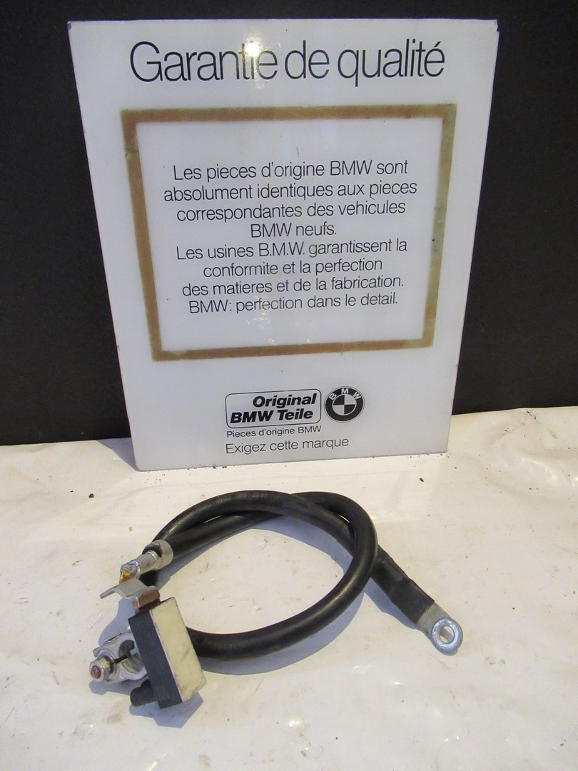 Cable de batterie MOINS de Mercedes Classe A de 2016 AMG W176 ...