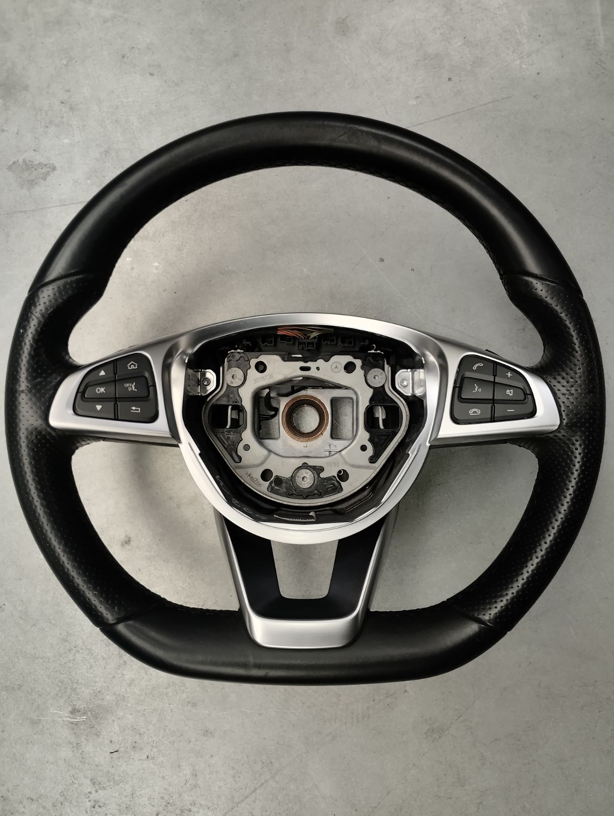 Volant de Mercedes w205 pack amg - Deutsch Car 27